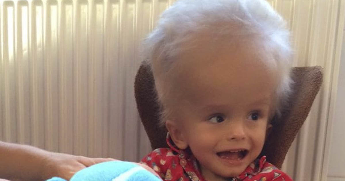 Mom abandons baby. Years later, little boy hears a knock on his ...